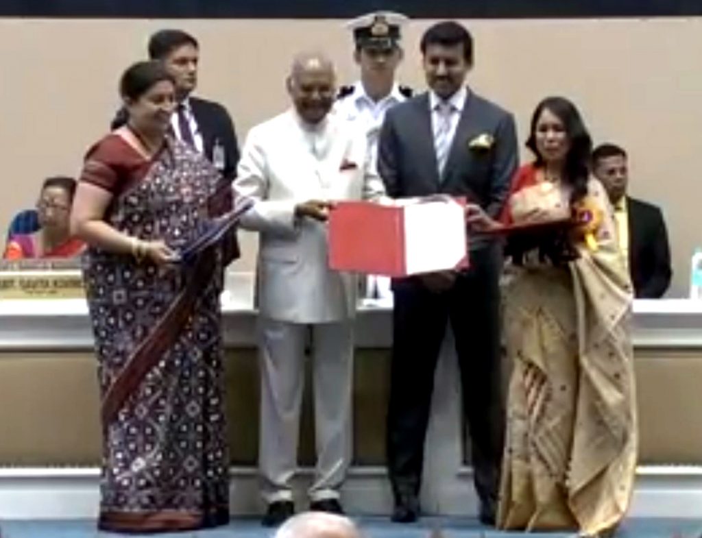 Village Rockstars steal the show, Rima Das receives Swarna Kamal from ...