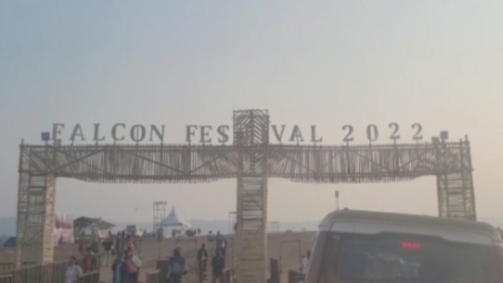 Falcon Festival 2022: 8th edition of the fest gets underway in Umrangso ...