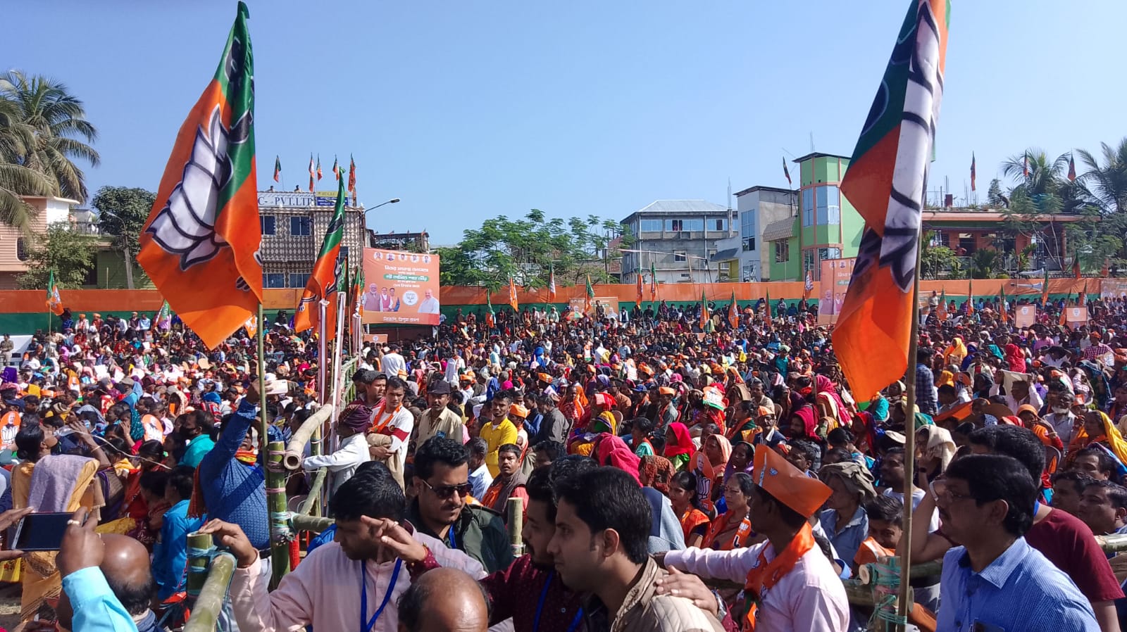 Tripura: Home Minister Amit Shah flags off Jana Vishwas Rath Yatra ...