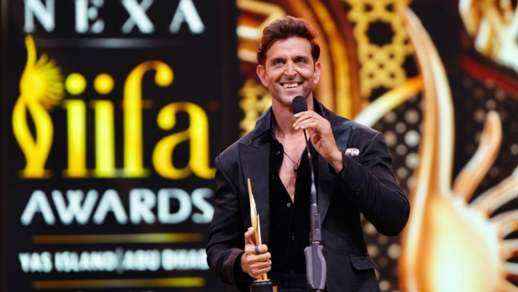 Hrithik Roshan wins IIFA 2023 'Best Actor' award for 'Vikram Vedha ...