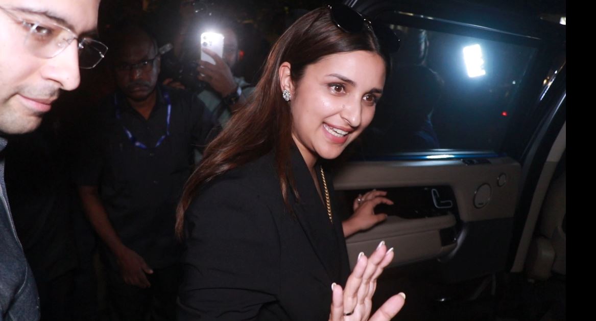 Parineeti Chopra and Raghav Chadha at dinner date | Northeast Live