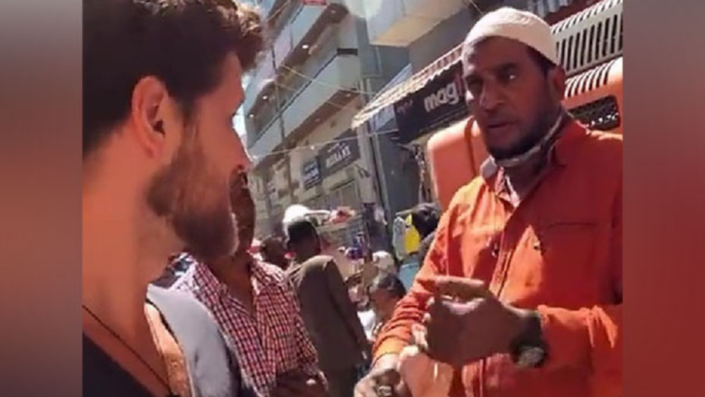 Dutch YouTuber vlogs about attack by "angry man" in Bengaluru market ...