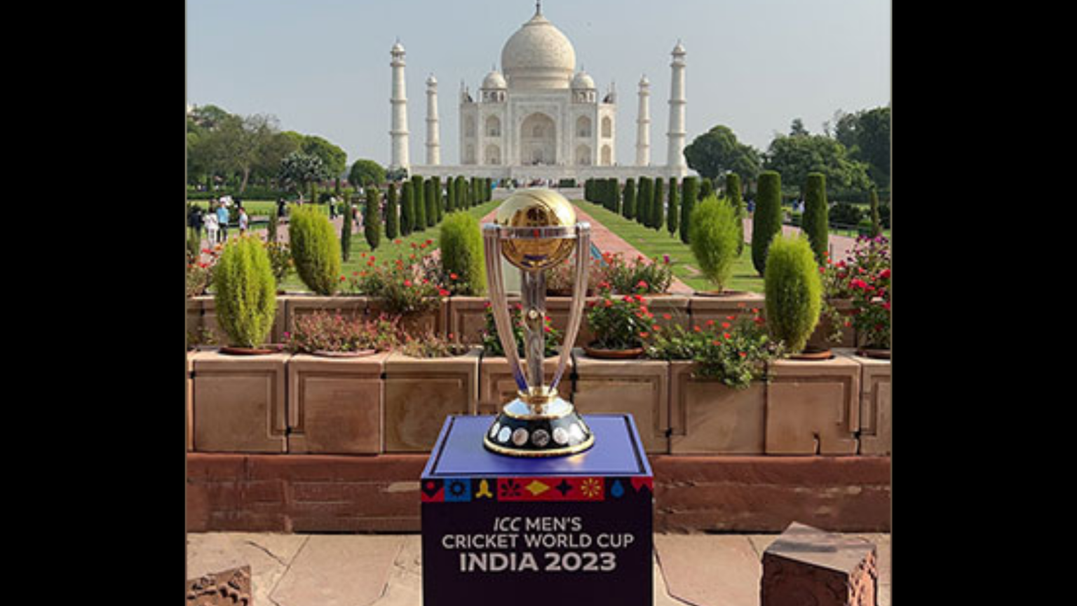 ICC Cricket World Cup trophy reaches Taj Mahal