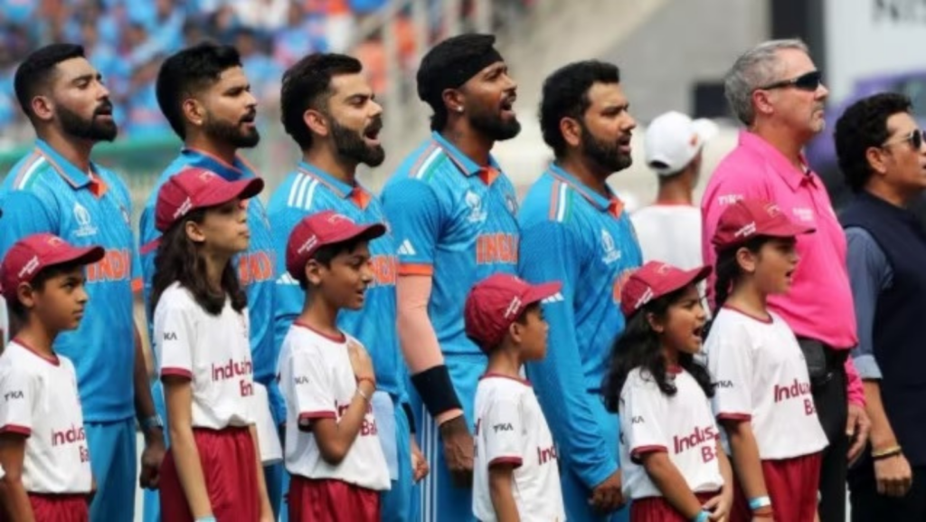 ICC Cricket World Cup: Kohli wears wrong jersey during Ind-Pak ODI ...