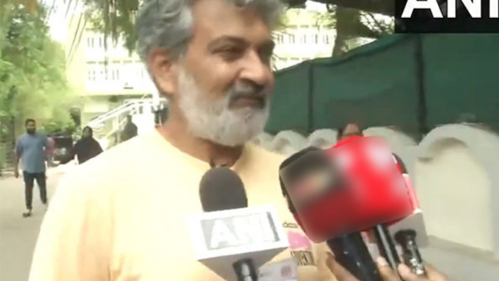 LS polls: "Show country we do care," 'RRR' director SS Rajamouli urges ...