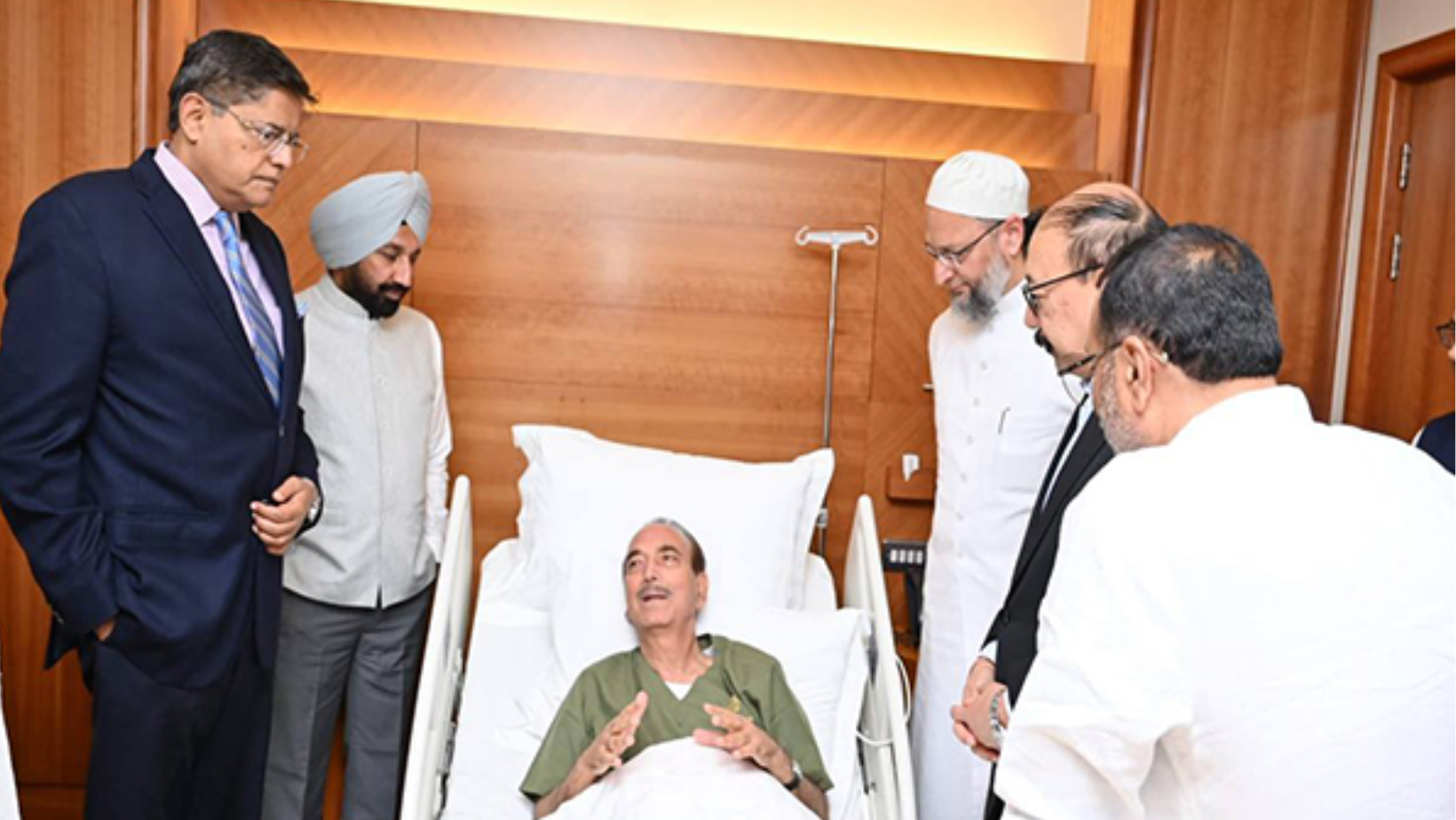 Ghulam Nabi Azad, part of MP Baijayant Panda-led delegation ...