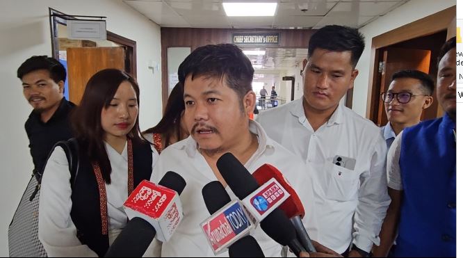 Arunachal Govt Holds High Level Meeting with AAPSU on Chakma-Hajong ...