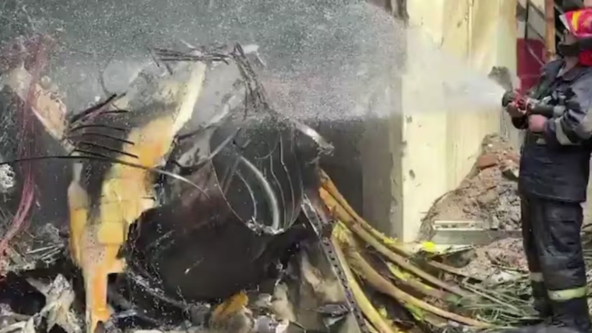 Made-in-China Jet of Bangladesh Air Force Crashes at Dhaka School; One ...